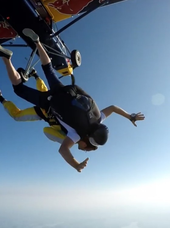 Der freie Fall – Tandem-Fallschirmspringen im SalzburgerLand ...