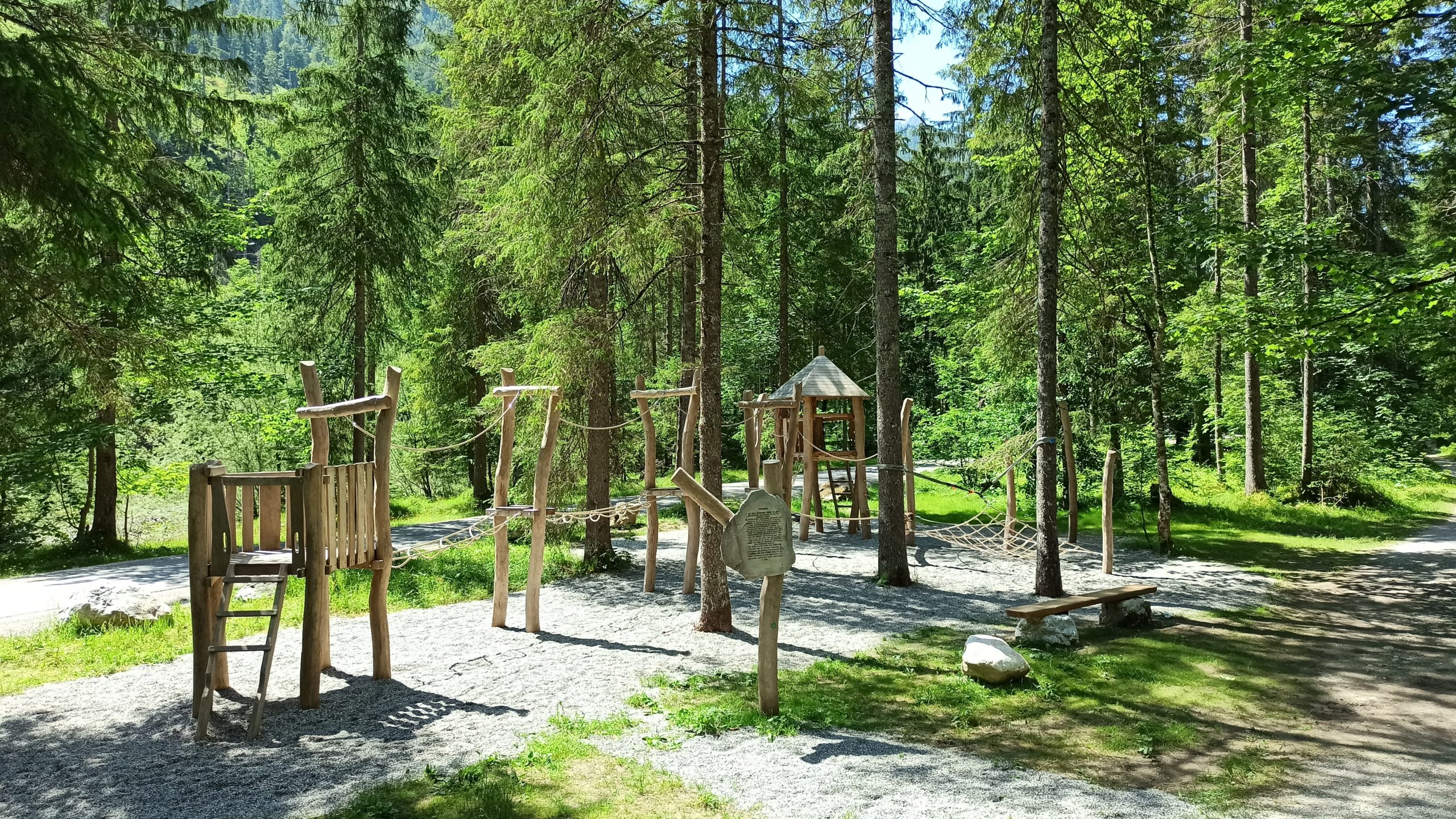 Der Steinzeit-Erlebnisweg zur Vorderkaserklamm | SalzburgerLand Magazin