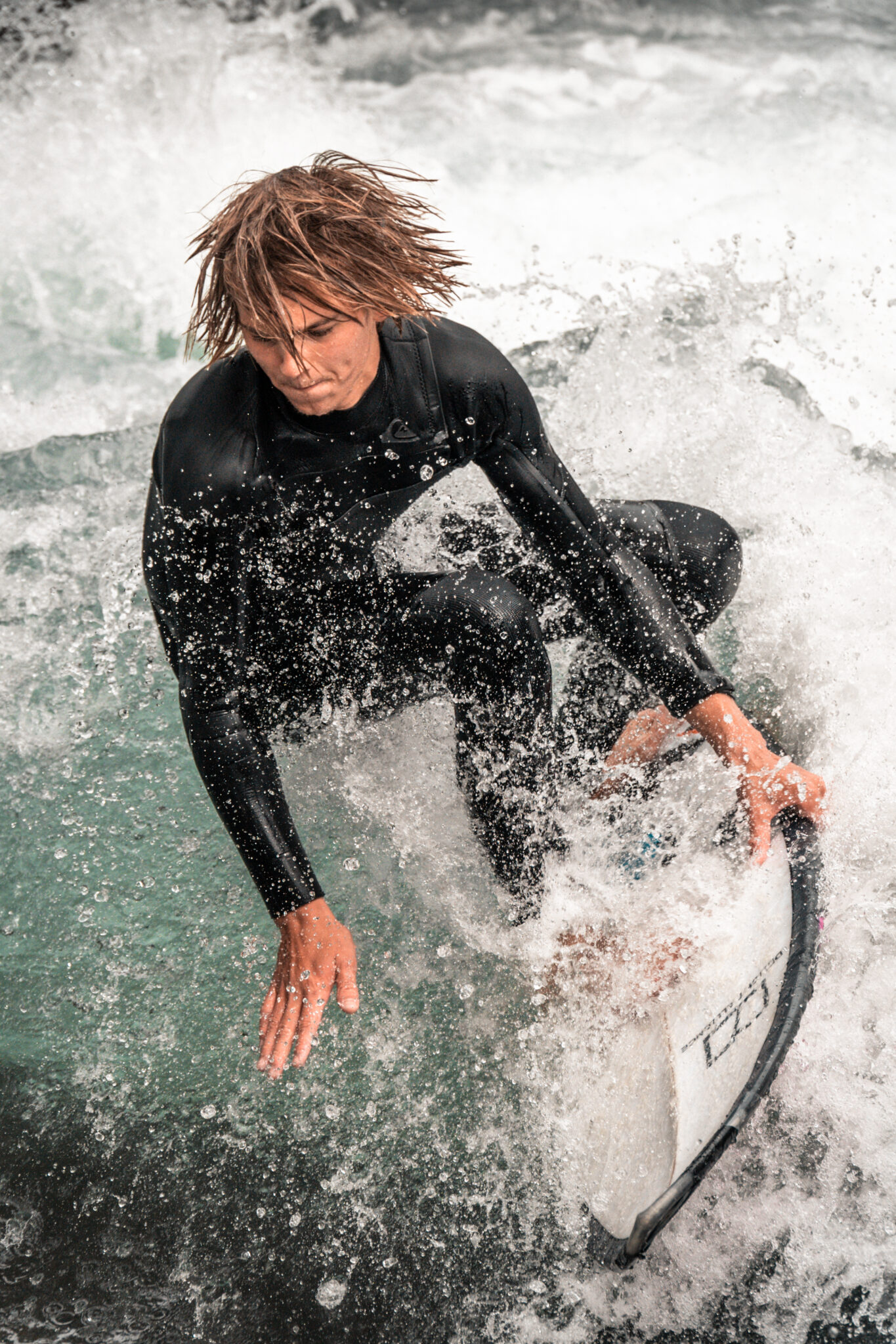 Niklas Sandhoff: Surfnachwuchs aus Salzburg - SalzburgerLand Magazin